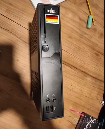 √ Fujitsu Futro S900 Amd Occasione Usato - Codice 276950
