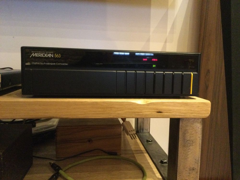 √ Meridian 563 Occasione Usato - Codice 281490