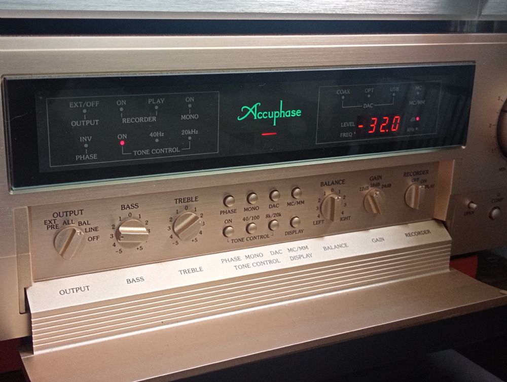 √ Accuphase C2120 Occasione Usato - Codice 339407